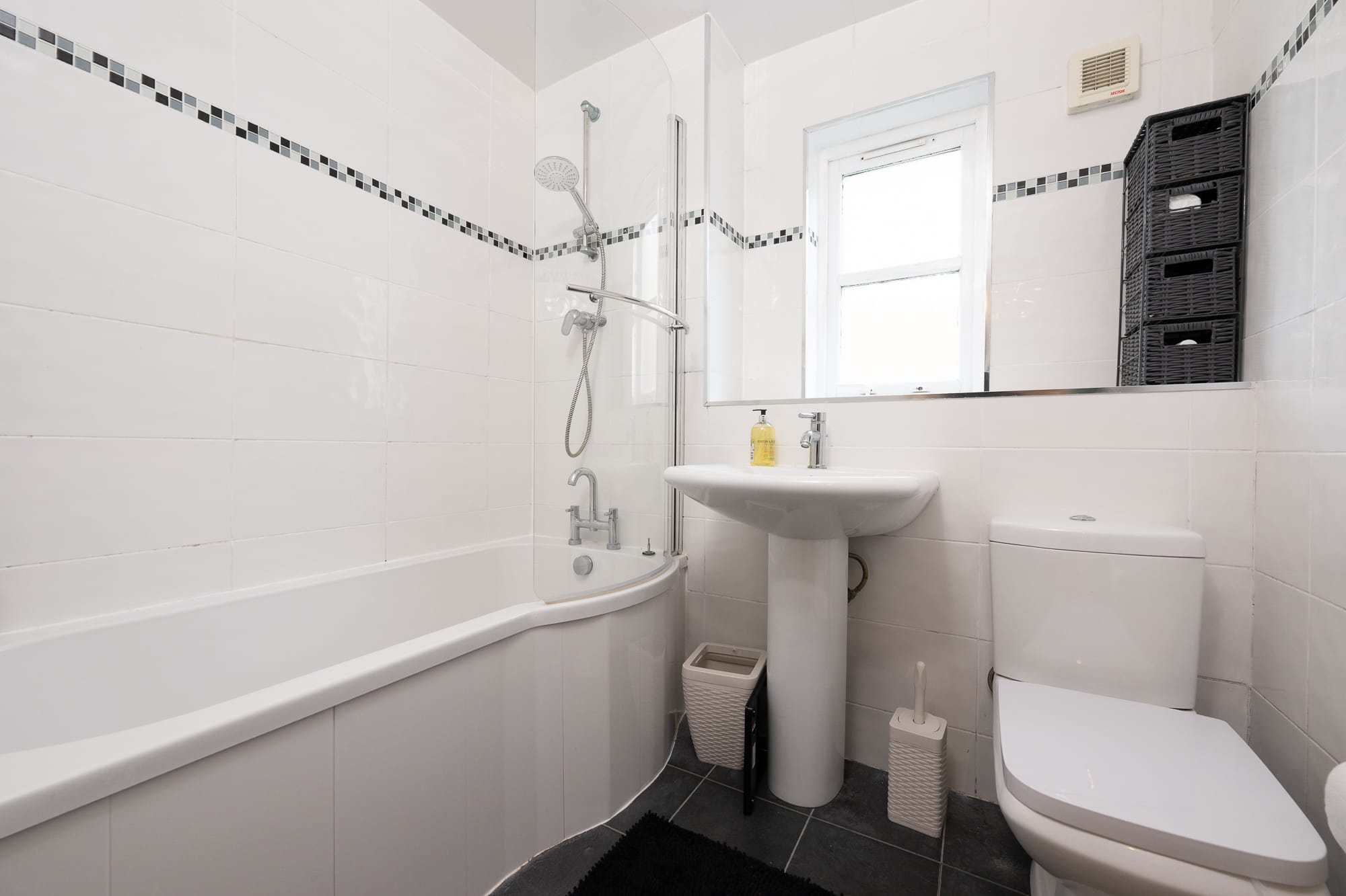 2 bed flat for sale in Binnie Street, Gourock, PA19 | McArthur Scott